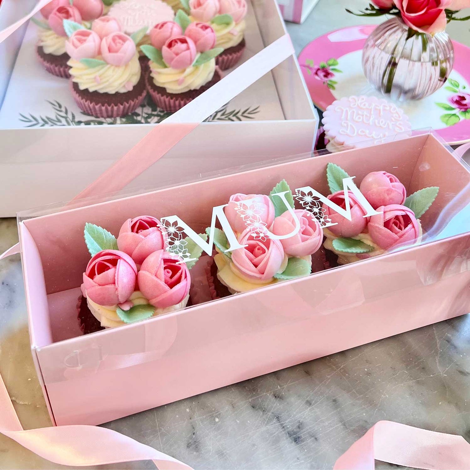MUM's Rose Red Velvet Cupcake Trio– Peggy Porschen Belgravia Ltd